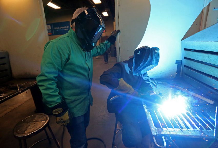 Evening welding class draws wide range of students - SiouxFalls.Business