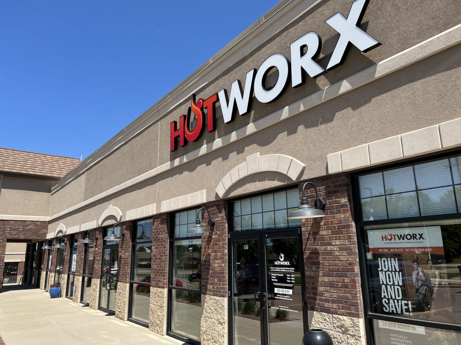 New Hotworx studio combines infrared sauna, fitness - SiouxFalls.Business