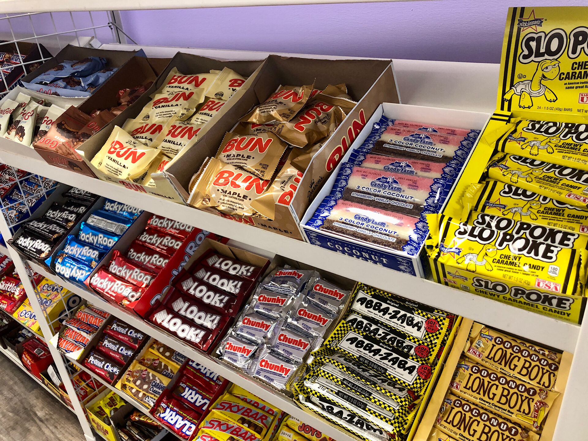 Entrepreneurs open candy store, adjacent CBD shop - SiouxFalls.Business