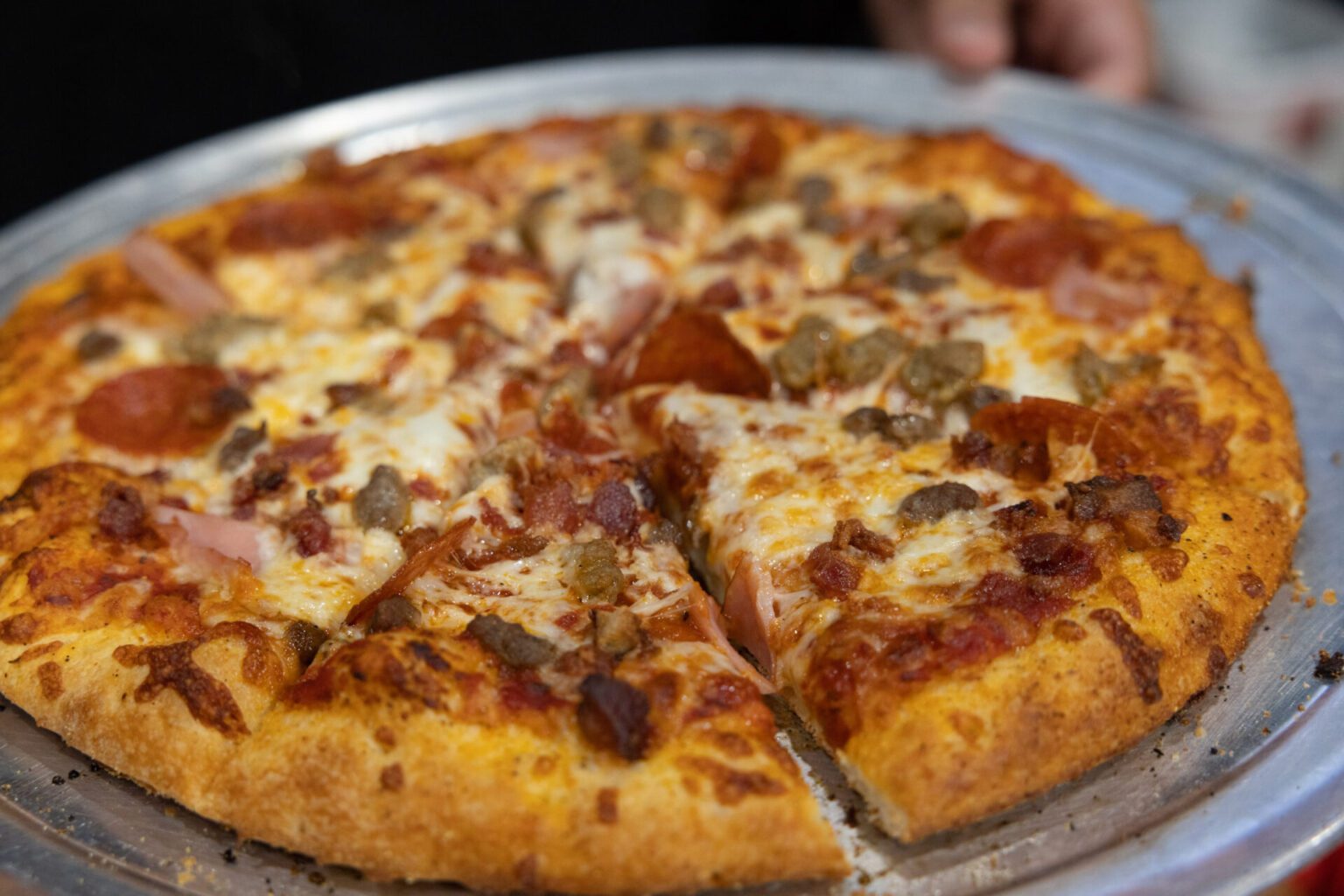 New pizzeria specializes in Chicago-style deep-dish - SiouxFalls.Business